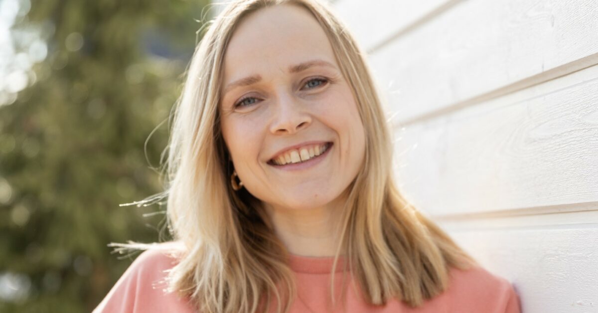 Henna-Maria Harju veti kesän Life-leirillä folkmusiikkipajaa ...